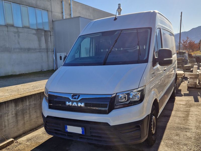 FURGONE MAN TGE TETTO ALTO CORTO MAN TGE